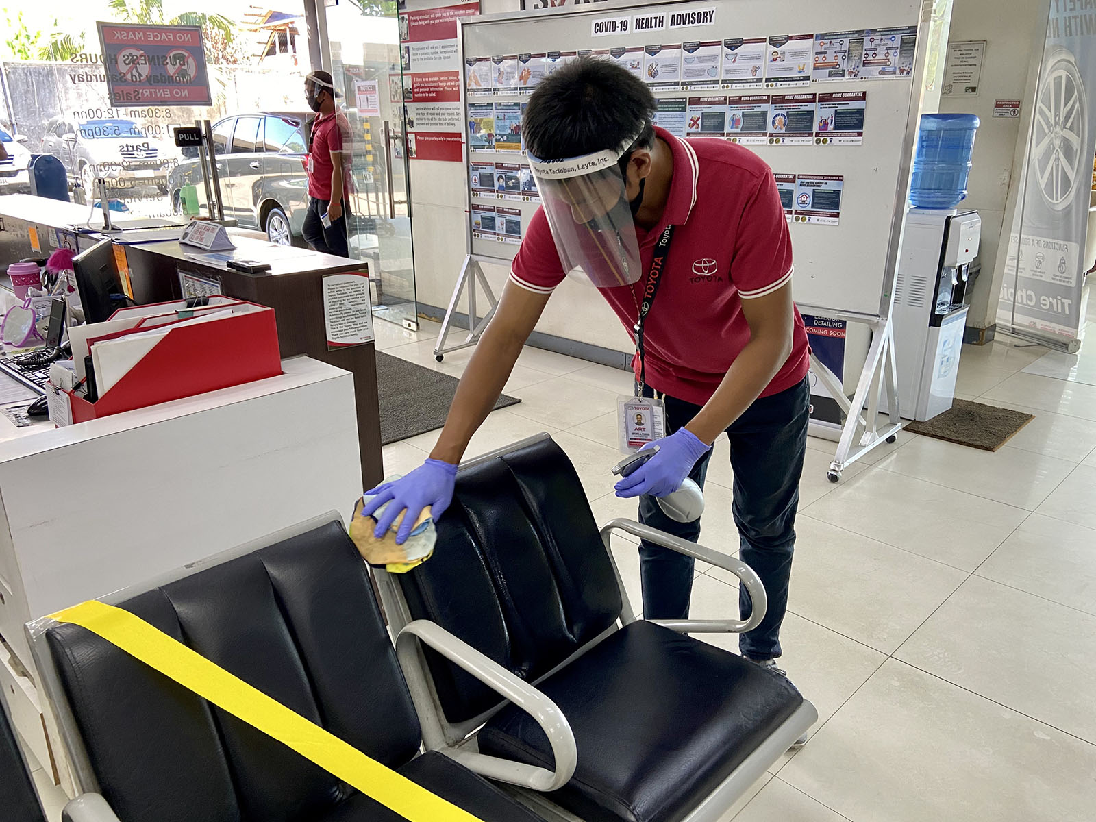 Take A Look At How Toyota Dealers Operate In GCQ Areas - News