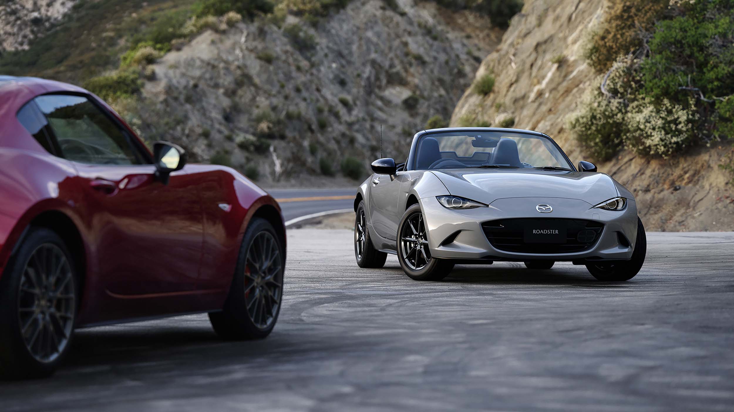 Facelifted 2024 Mazda MX-5 Adds More Driving Fun, Improved Tech