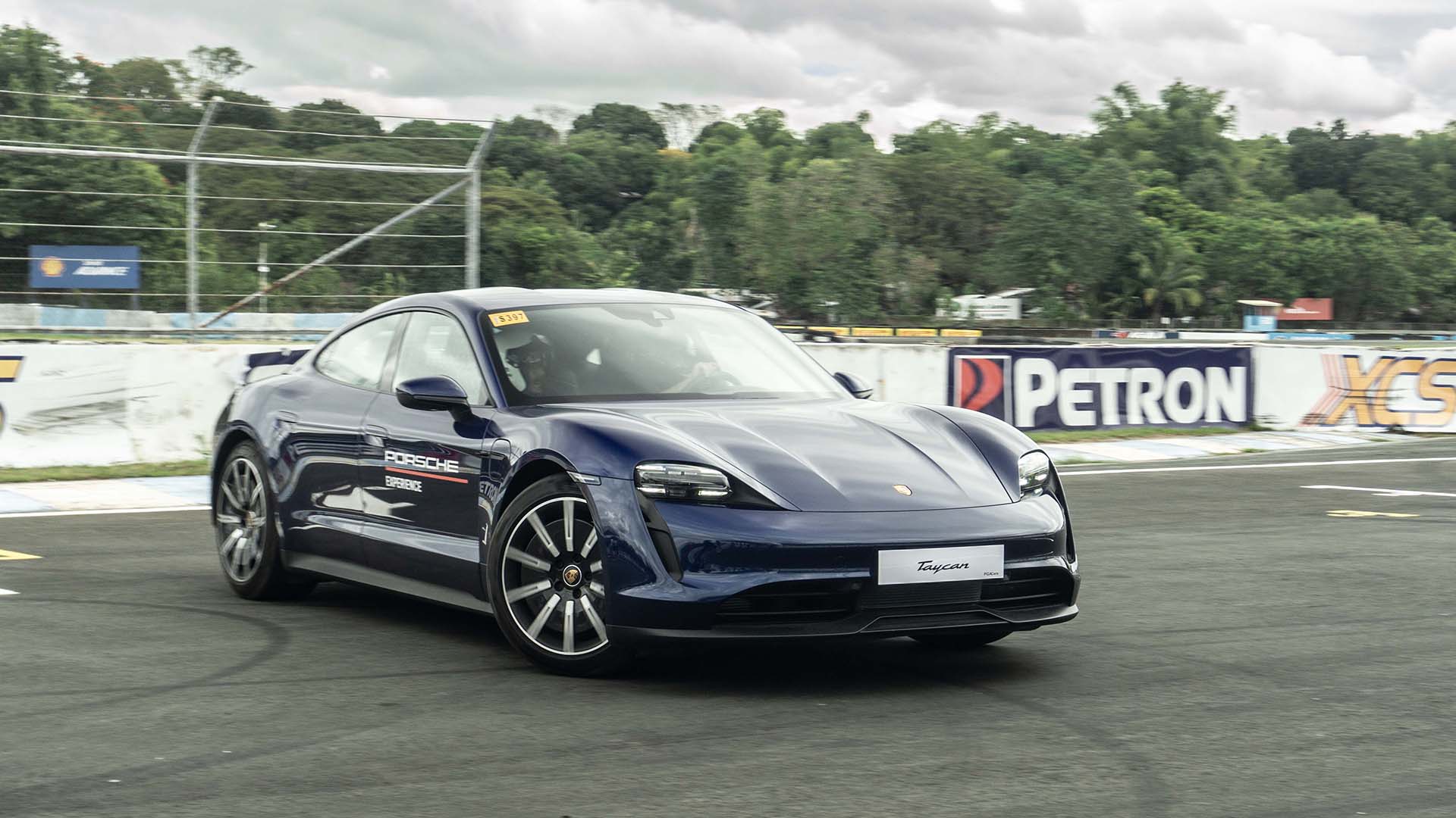 How Consistency Has Made The Porsche Brand So Desirable Today - Go Flat ...