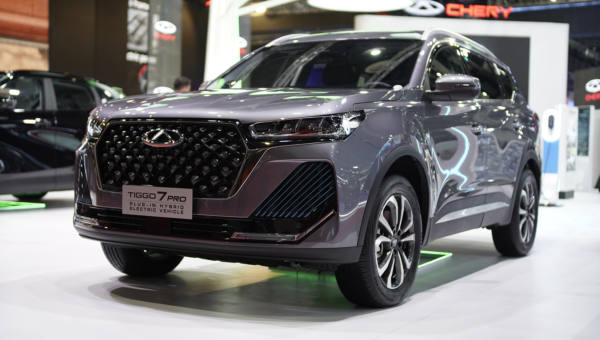 Chery Auto PH Showcases Tiggo 7 Pro PHEV, eQ7 Electric SUV - Go Flat Out PH