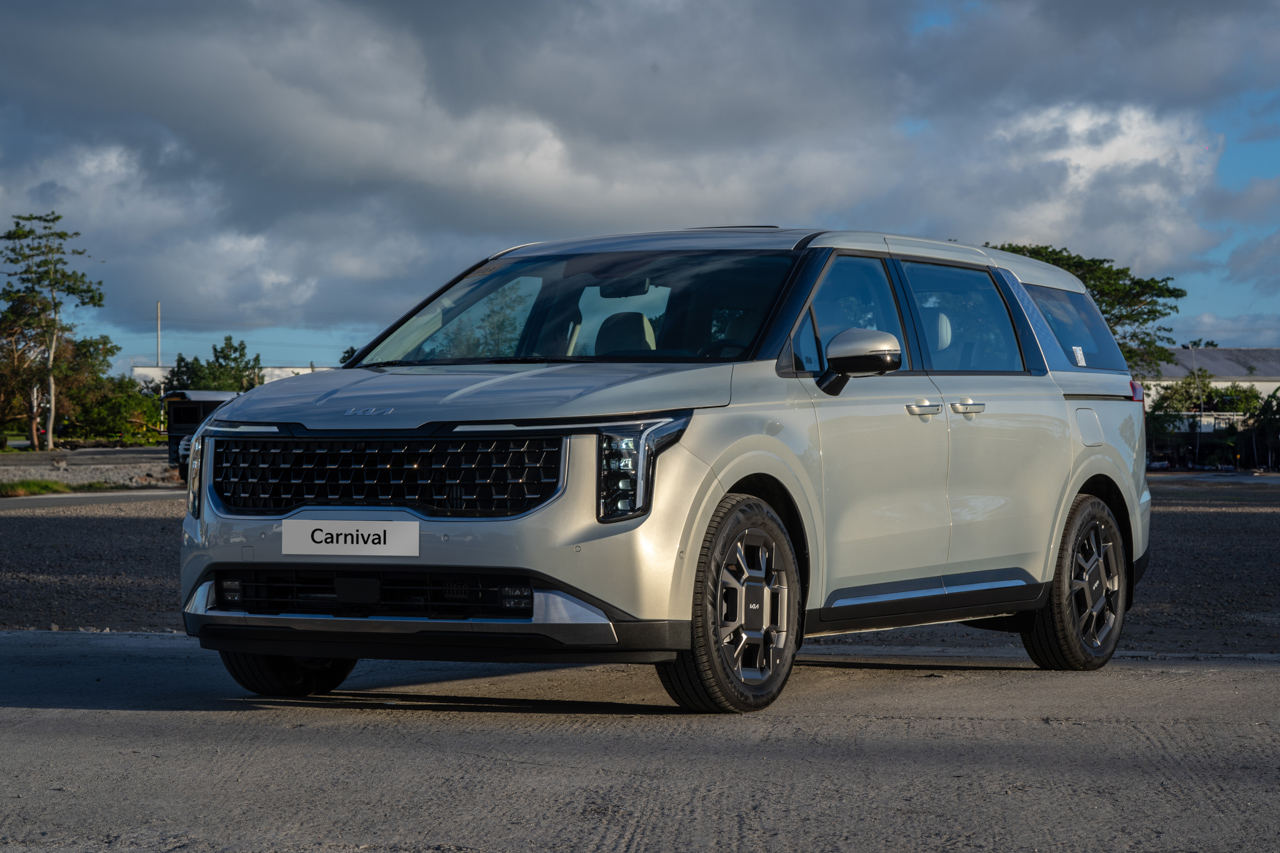 2025 Kia Carnival Hybrid Quietly Arrives In PH, Priced From P3.488M