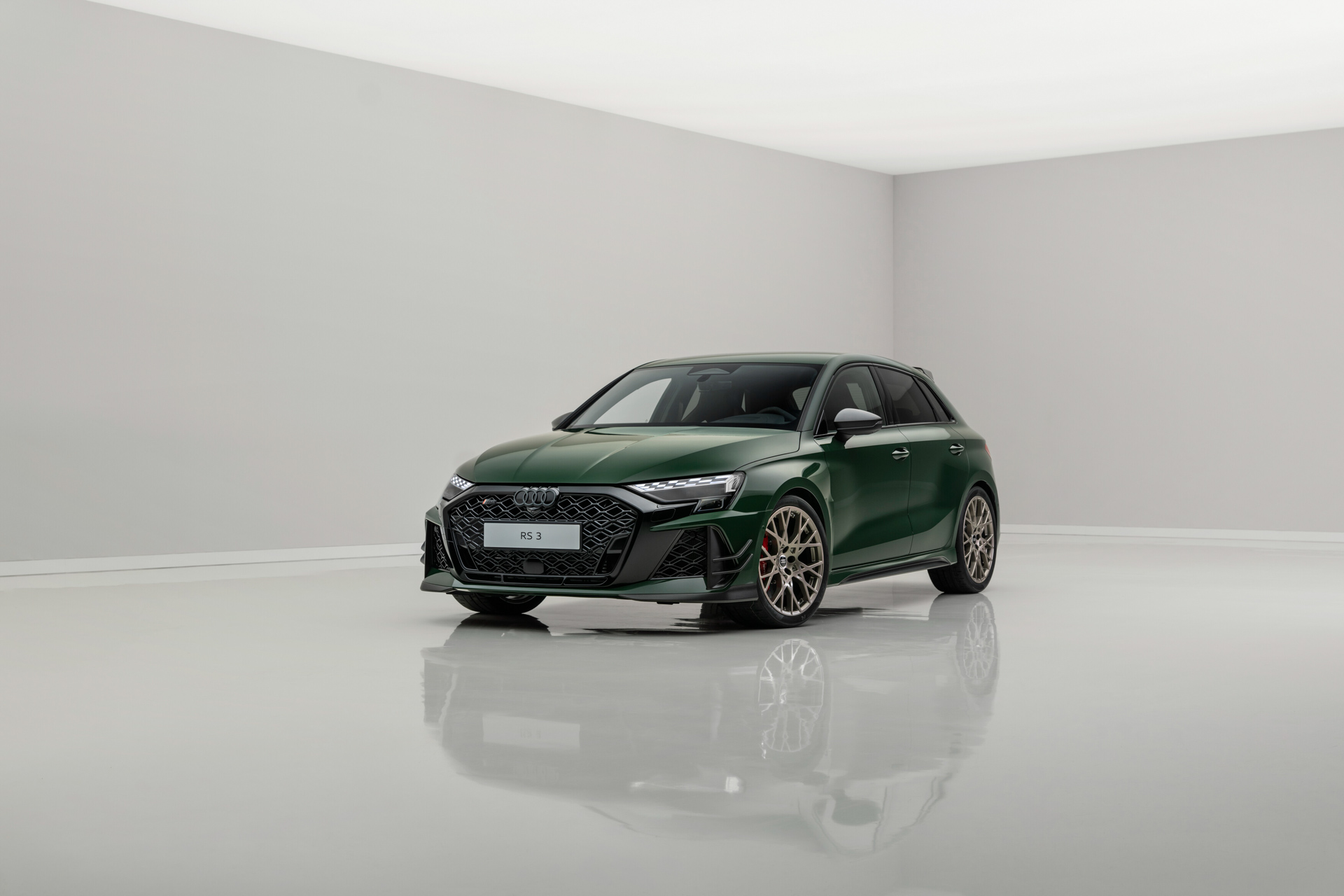 Audi RS3 Competition Limited Celebrates 50 Years Of The Inline-5 Engine ...
